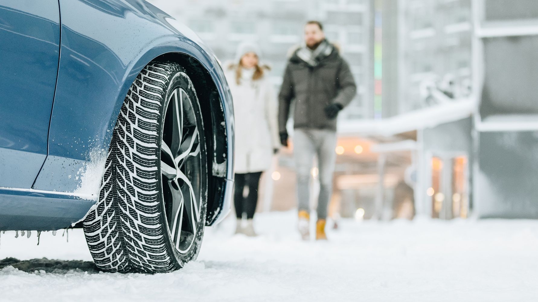 Bøder for kørsel med sommerdæk i vinterføre - Dansk Bilforhandler Unions
